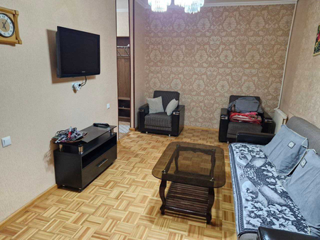 Хозяйкалик квартира бир киз ёки аёлга бепилади