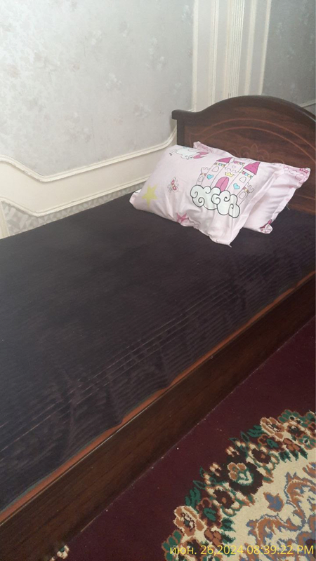 bir kishilik karavat 2 dona xolati yaxshi