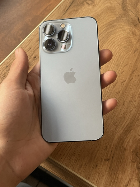 iPhone 13pro 256gb