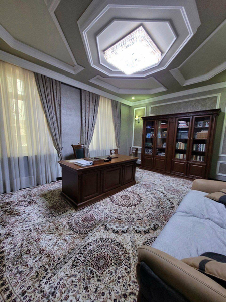 Продается Евро дом Ор-р: Ракатбоши 500м2