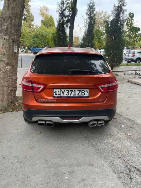 Lada vesta cross 1.8