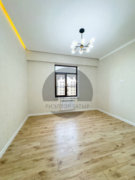 Новостройка 3/2/4 Буюк Ипак Йули Циалковский 70м2