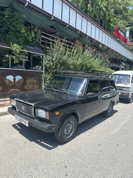 Lada 2104 sotiladi 2012 yil