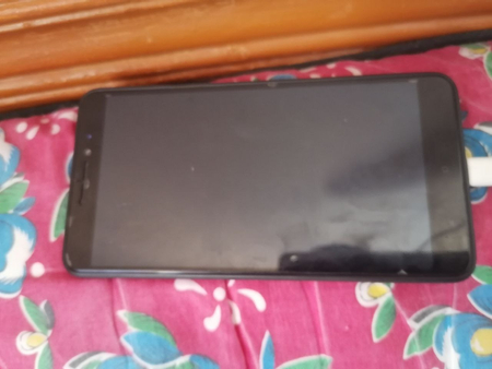 Telefon sotiladi 350min