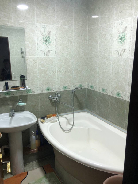 Продажа 3 ком кв. Массив Ахмад Югнакий ( ТТЗ )