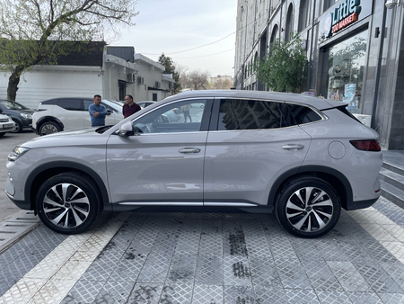 BYD champion 605 full 2024 mart oyining avtomobillari