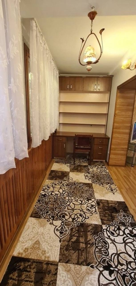 Сдается квартира Чиланзар 9квартал 3/4/4 ор-р РУВД