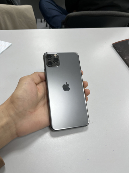 Iphone 11 pro max green 84 yomkost