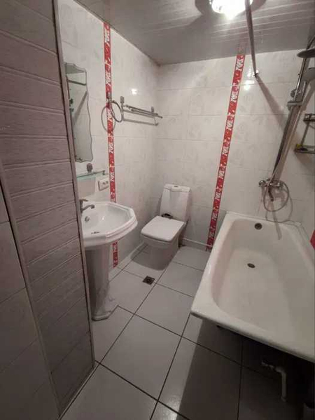 Срочна Горит аренда 4 ком. кв близко Урикзор базар id sh 454