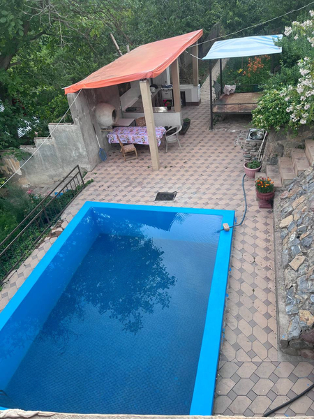 Dacha chorvoq sentrda