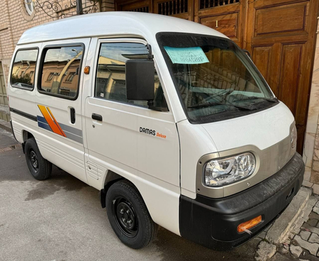 Damas salondan pochka yang 24