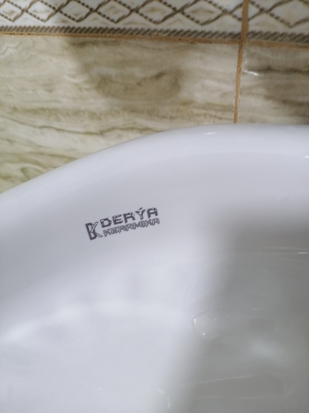 Rokavina Derya keramika