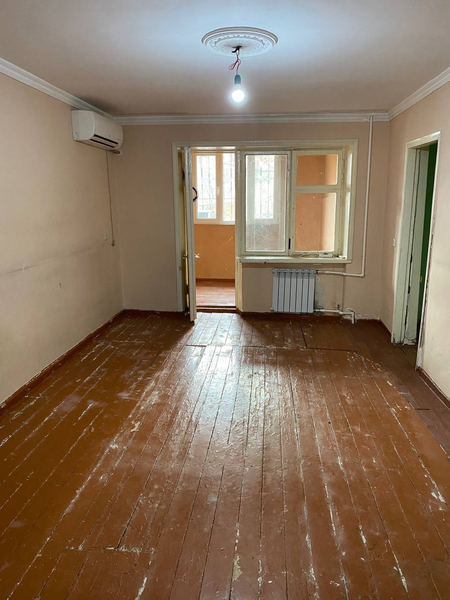 Срочно Продаётся 2 комнатная квартира Академ городок горбатый