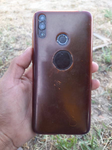 Honor 8 sotiladi