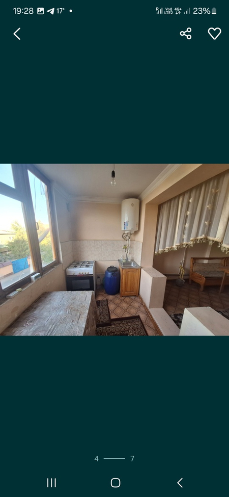Продам 2 ком переделан на 3 комна квартира