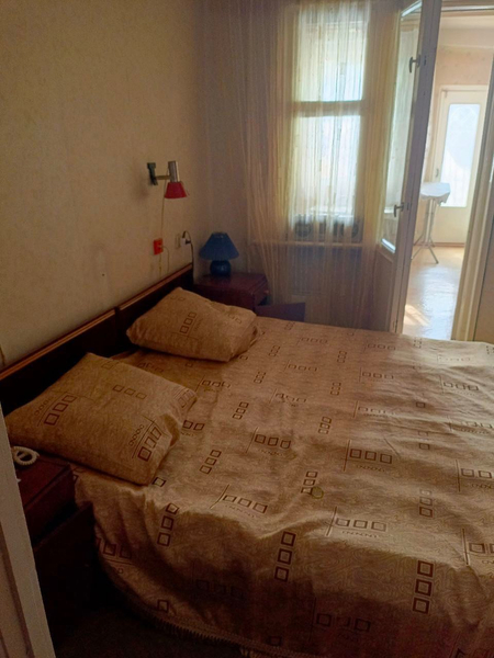Arenda samarqamd darvoza 2 xona oilaga