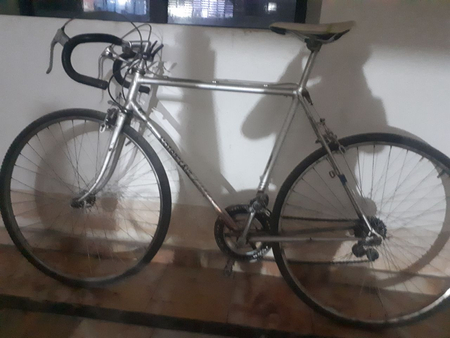 Velosiped sotiladi