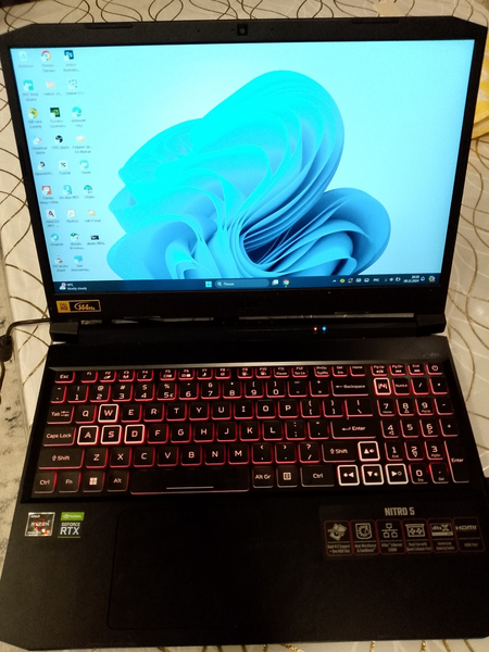 Aser noutbok nitro 5 16gb/512gb 1tb hard disc
