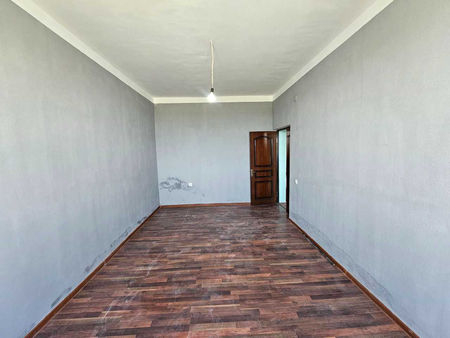 2 xonali 70m² 4-qavat uy sotiladi Ikkilamchi kreditka ham beriladi.