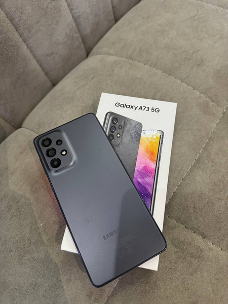 Samsung A73 2 SIM 8/128\\n\\nsotiladi holati idial pul zarul bulishi 30000