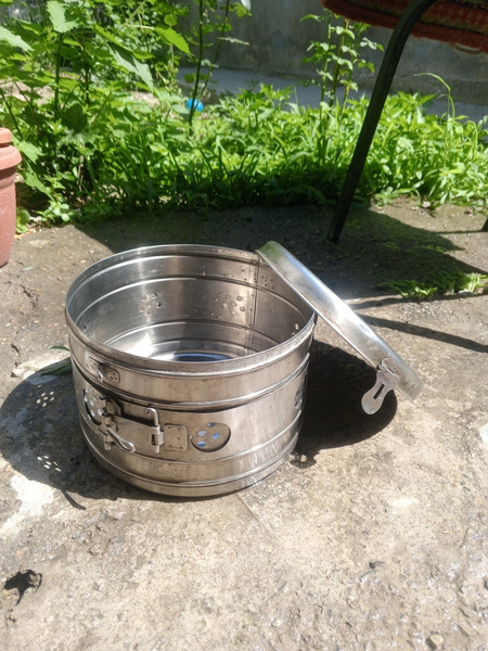 Медицинский бикс
