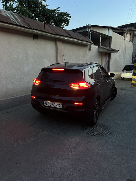 Tracker 2 primier sentabr 2022