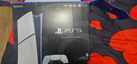 Продаётся PS 5 почти новый