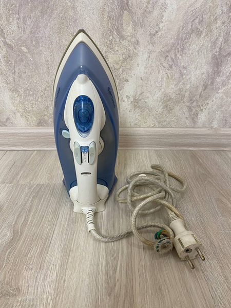 Продам утюг Philips