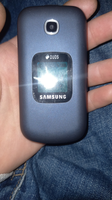 Samsung gusto 3 dous