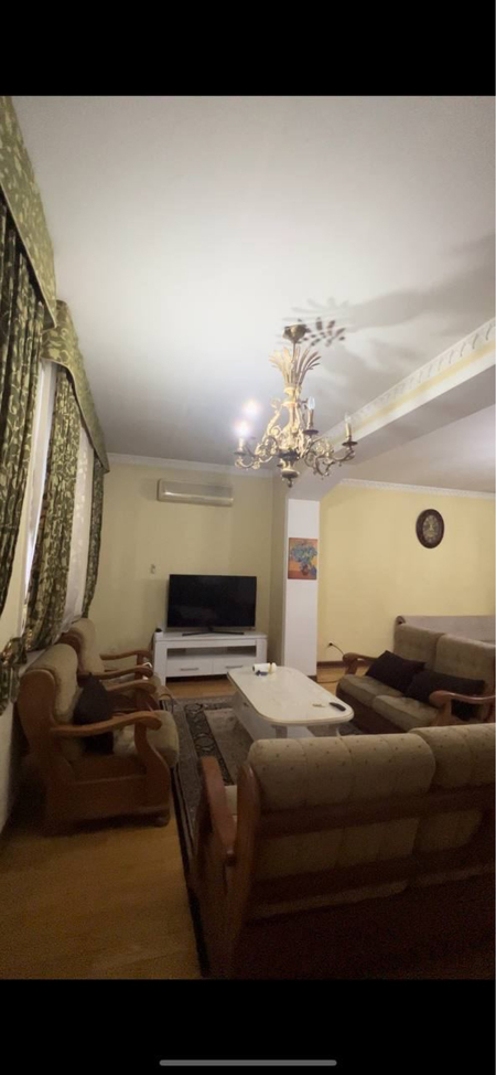 Продается  6/8/8 габус 232 кв  метро Ойбек , чехова , Легион