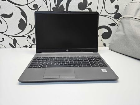 ПРОДАМ HP 250G8 (2023) Ноутбук Core™ i3-1005G1/8GBDDR4/256SSD/15.6