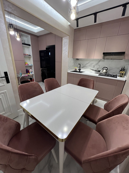 Продается Шайхонтохур туман Беруний метро 2в3/7/9 балкон 2,20/7,50