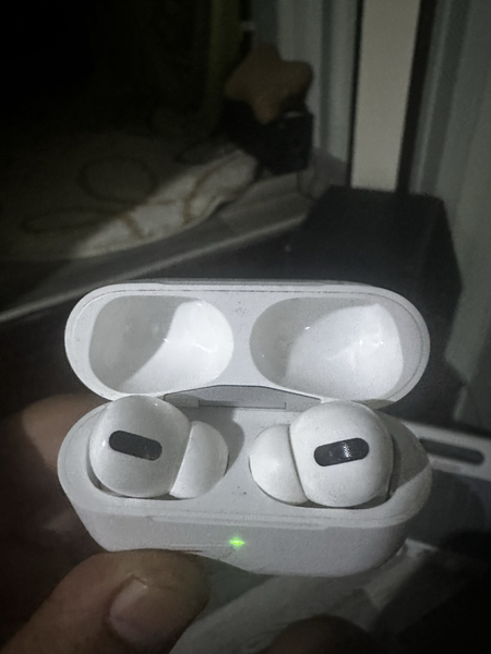 Продам Airpods Pro