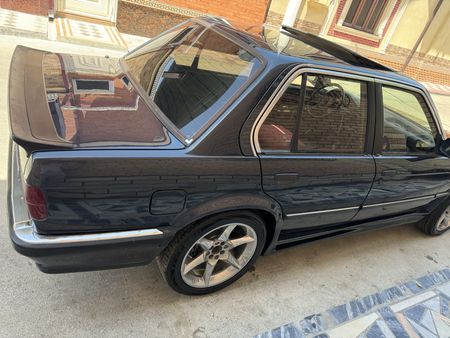 BMW e30 срочно сотилади