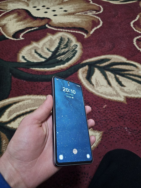 Samsung galaxy A73
