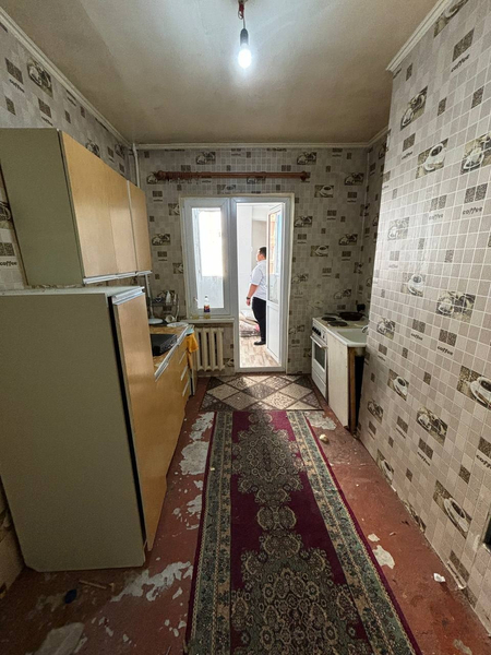 Продаю Квартиру Яшнабадский р-он Авиасозлар-4. 1-ком 5-этаж 12-этажном