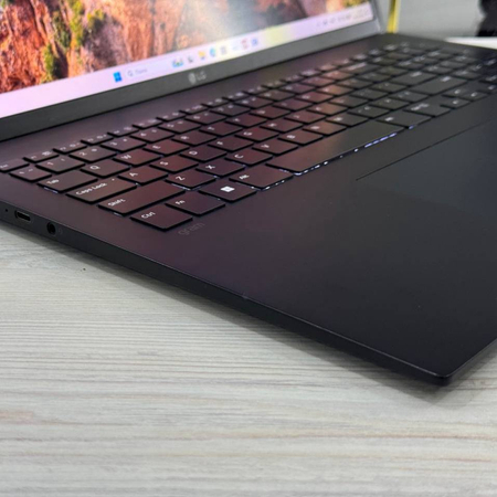 LG Gram 17 Core i7 RTX premium seriyadagi igrovoy noutbuk - Laptopim