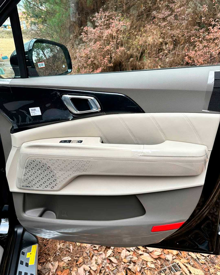 Kia Carnival Hi-limousine 2024 Zakazga