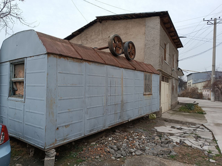 Vagonchik sotiladi 7 metrlik