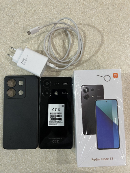 Redmi note 13 ram 8GB xotira 256GB kamera 108 MP
