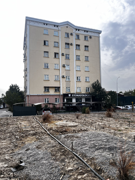 Тинчлик метрога яқин 3/3/7