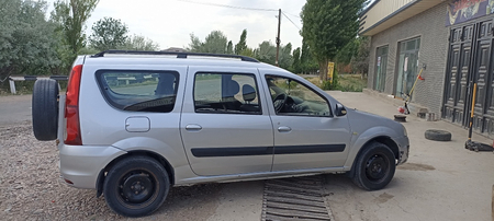 Lada largus 2014