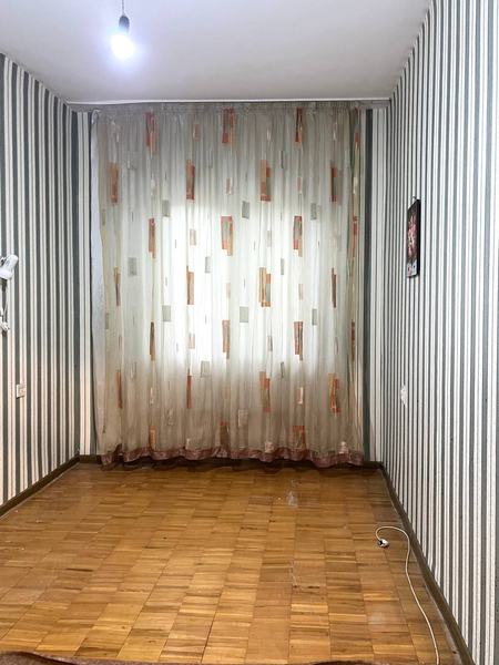 Срочно сдаётся 2/2/4  Панельный