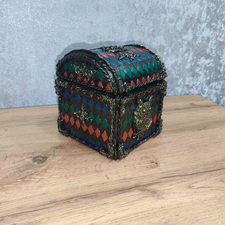 Продаётся сундучок