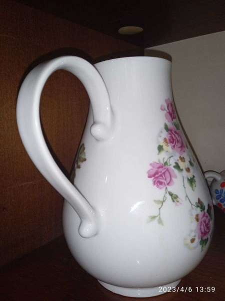 Большой чайник от сервиза 