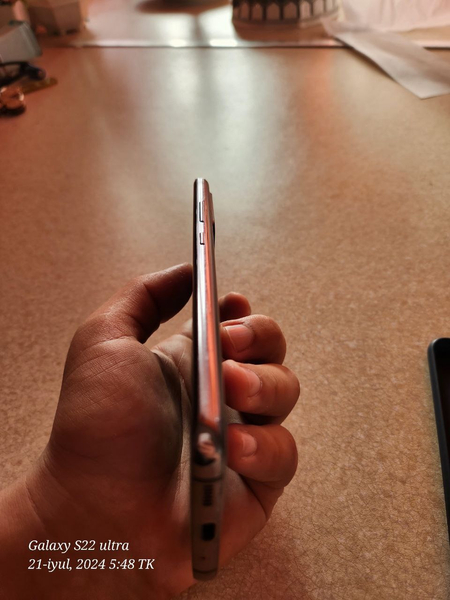 Samsung A82 5g ideal