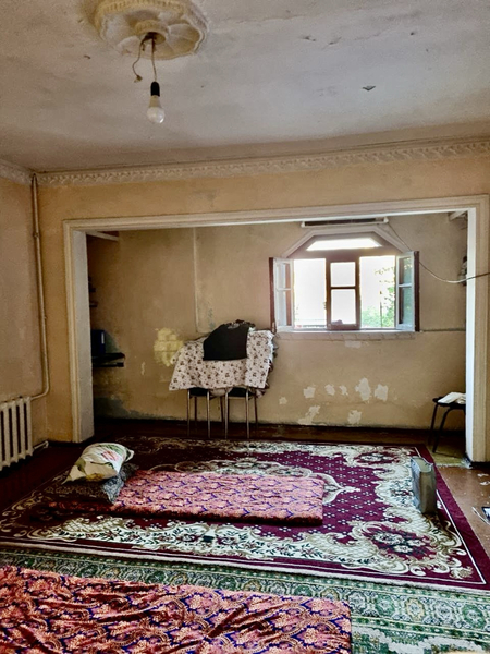 Юнусабад 11 кв 2/5/9  63000у.е 1 линия