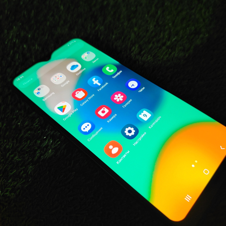 Samsung M32 sotiladi 128/6Gb