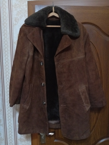 Продам кожаные дублёнки.