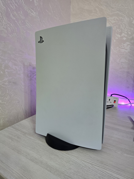 Продаётся Playstation 5 с дисководом